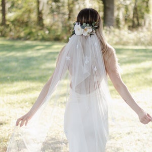 White Wedding Veil, Floral Crown Veil, Eucalyptus Flower Crown, Bridal Veil With Flowers, Boho ...