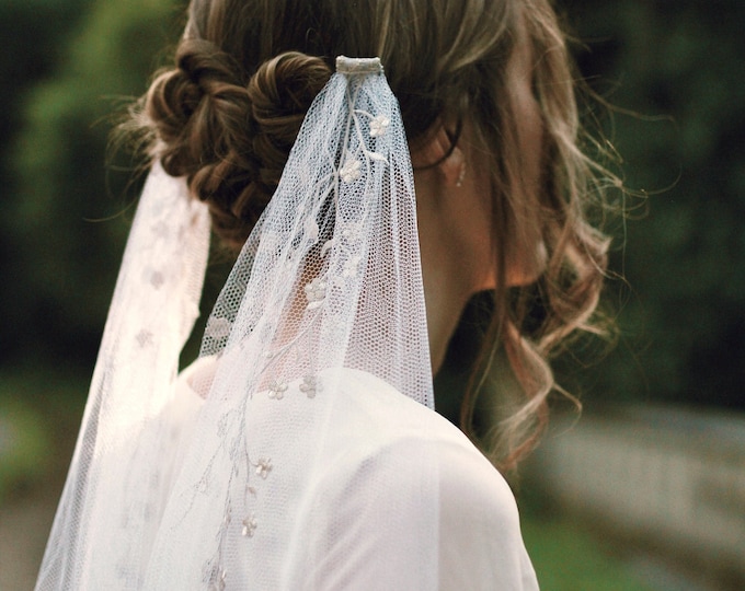 Embroidered Bridal Veil, White Wedding Veil, Cathedral Length Veil ...