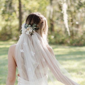 White Wedding Veil, Floral Crown Veil, Eucalyptus Flower Crown, Bridal Veil With Flowers, Boho ...