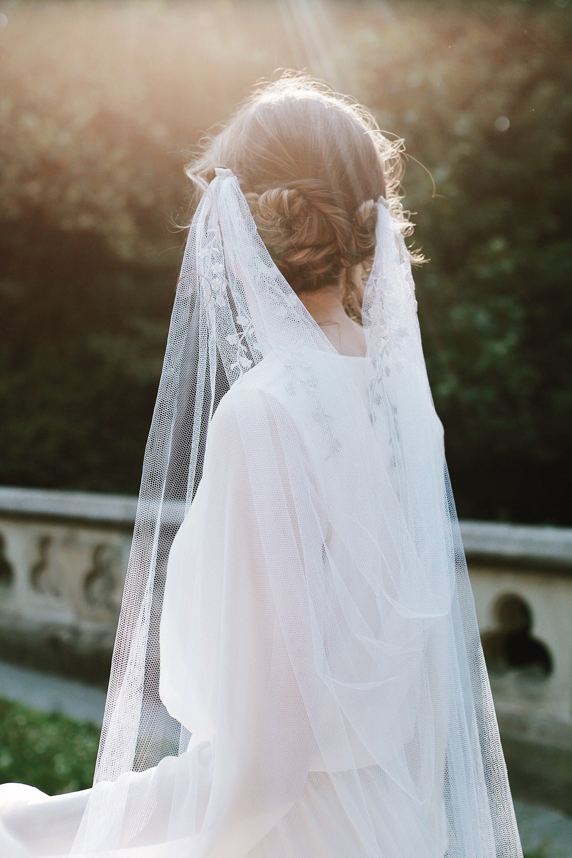 Embroidered bridal veil White wedding veil Cathedral length | Etsy