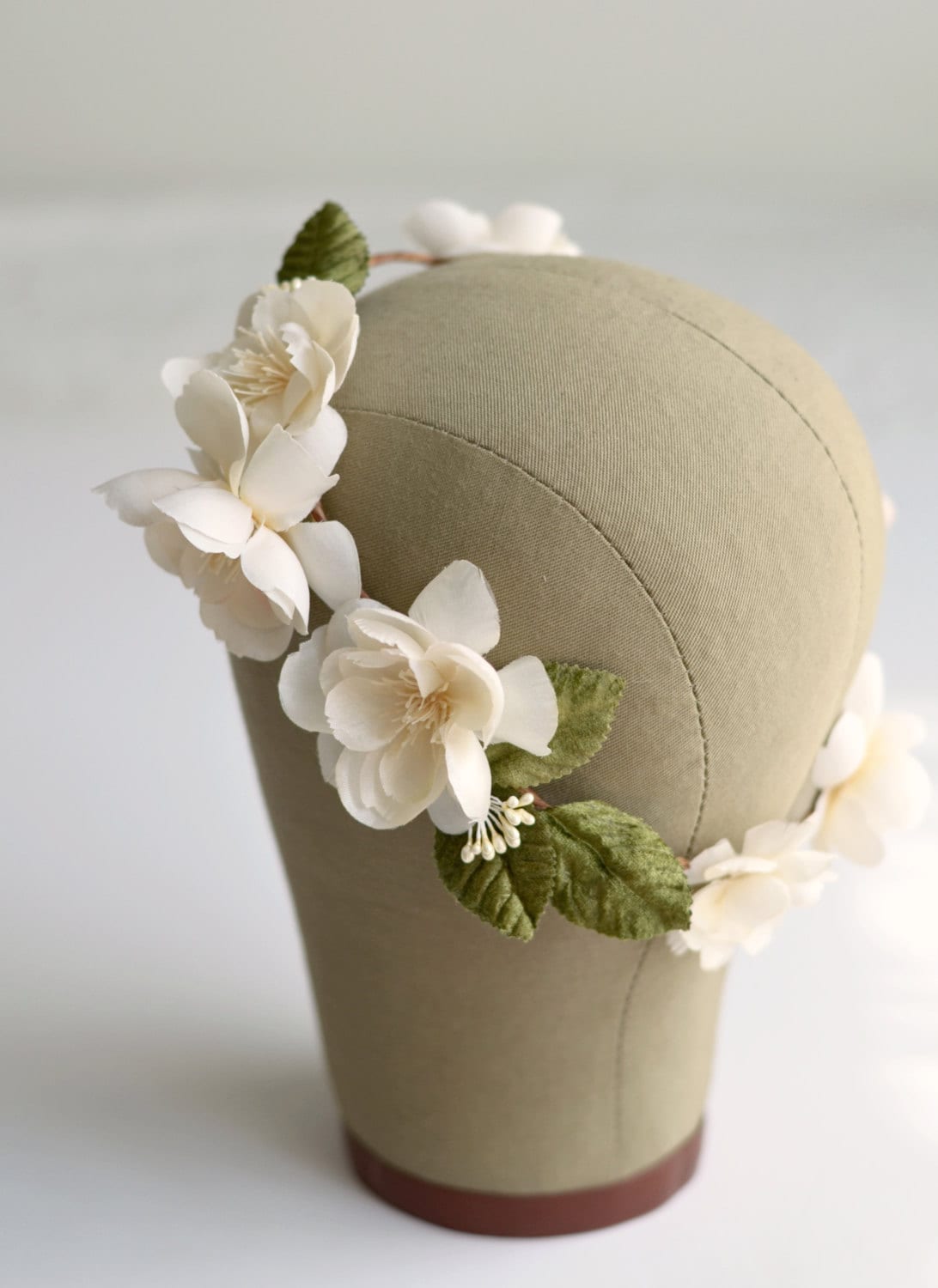 Bridal crown beige flower crown wedding headpiece circlet | Etsy