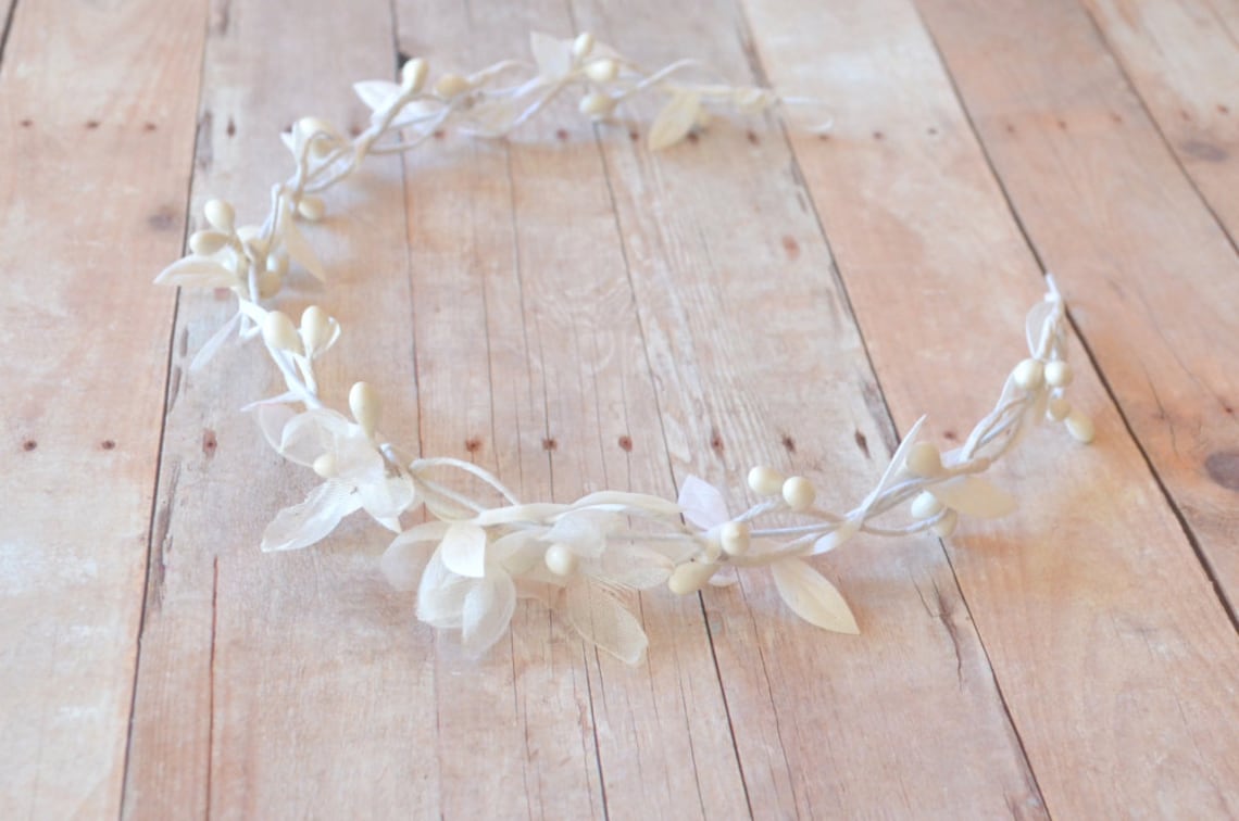White Flower Crown Dainty Crown Bridal Leaf Headband - Etsy