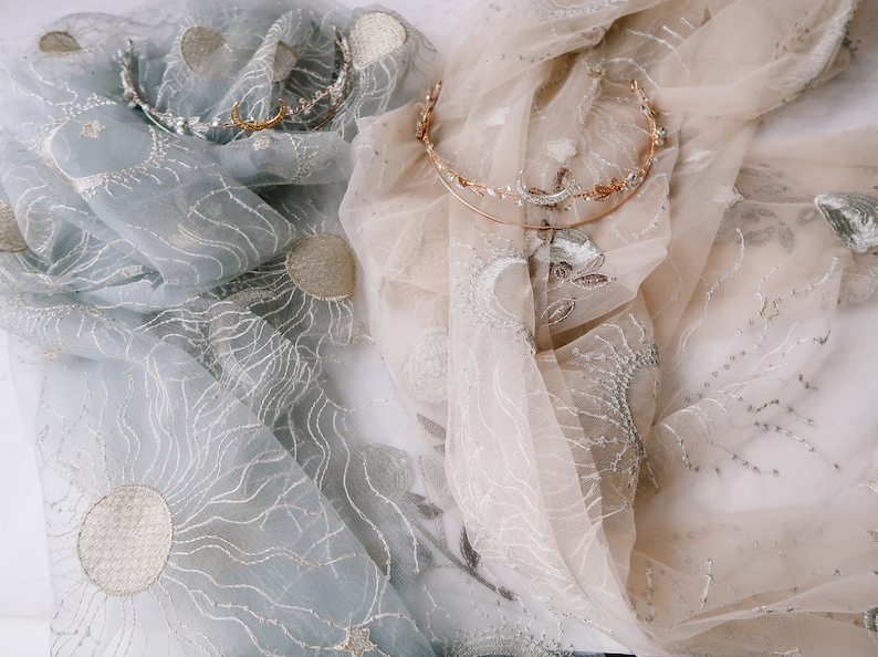 Crescent Moon Crown With Veil, Celestial Moon Tiara, Embroidered ...