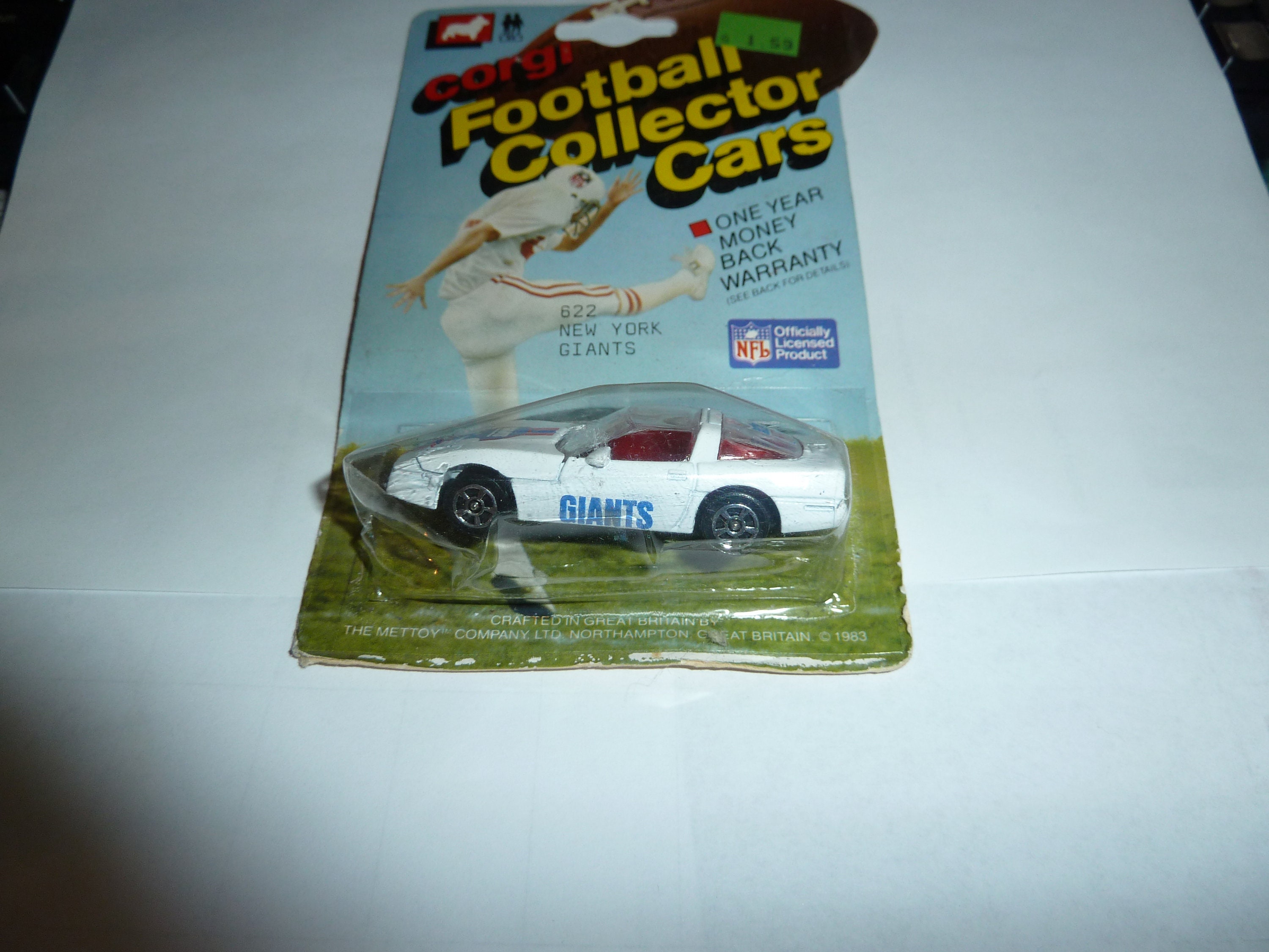New York Giants 1/64 Corvette 1983 Corgi Trading Cars NFL Diecast Car ...