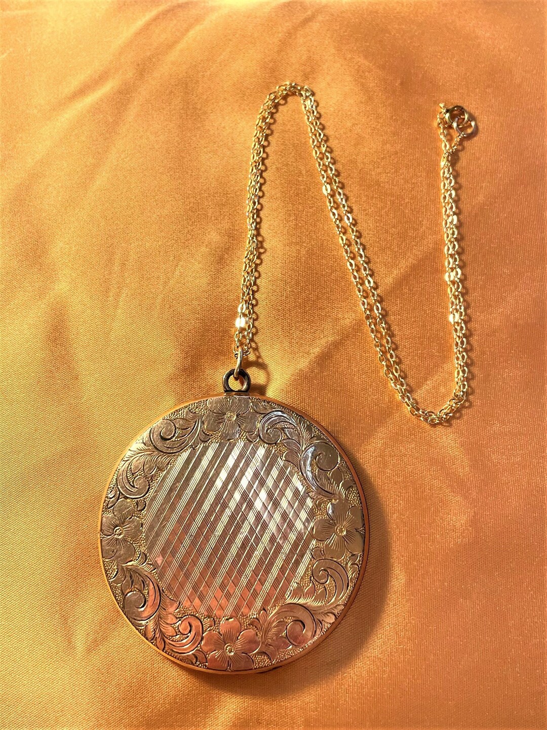 Vintage Etched Floral G.f. Locket Necklace - Etsy