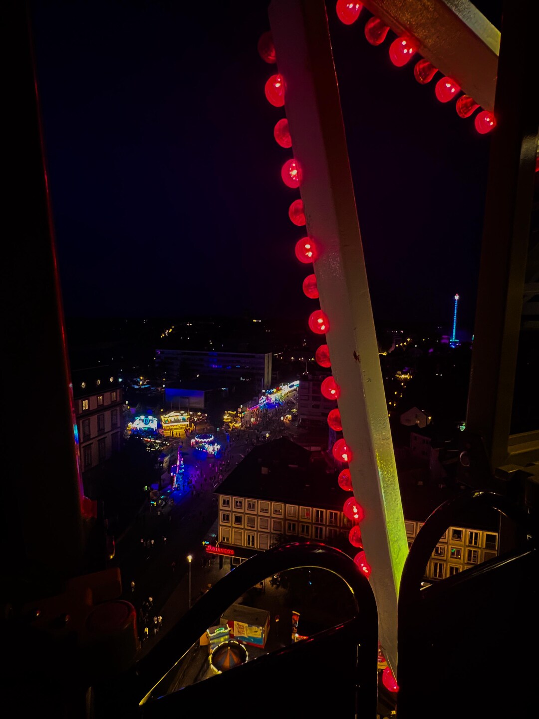 Feris Wheel Printable, Sculpture of Woman, Germany Landscape, 5 ...