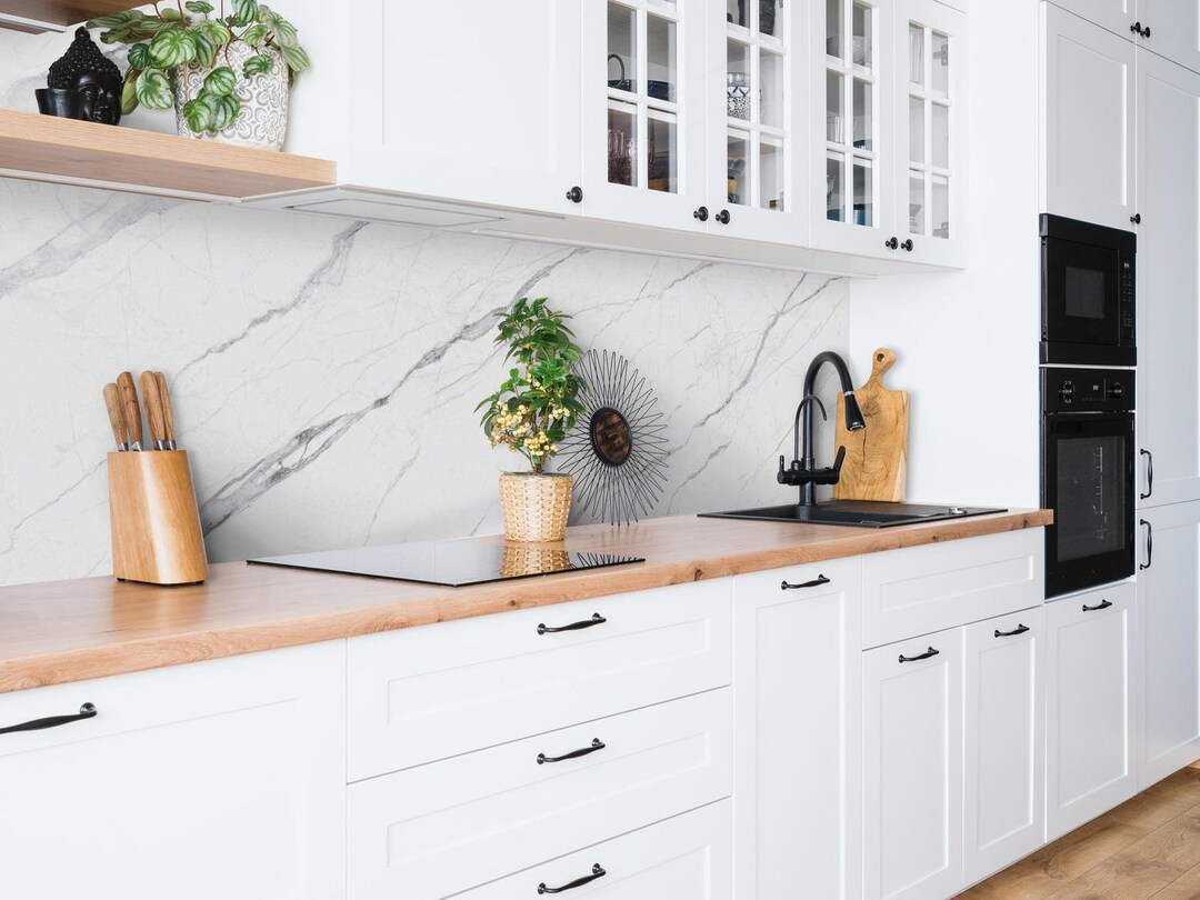 White Marble Effect Vinyl Self-adhesive Kitchen Splashback, 200 X 40 Cm ...