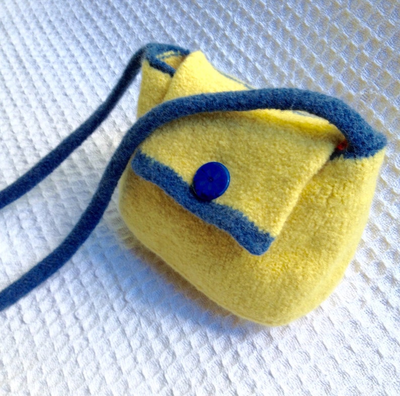 Little Girl Yellow Purse With Blue Strap Purse For Girl Gift Etsy little-girl-yellow-purse-with-blue-strap-purse-for-girl-gift-etsy