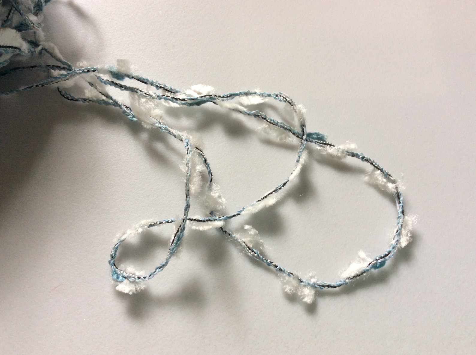 White Blue Black Mini Flag Yarn - Dark Horse Yarns Flag #409 Iceberg 20 ...