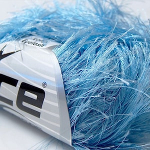 38yd Light Blue Extra Long Eyelash Yarn 13022 Ice Luxurious Blue Fun ...
