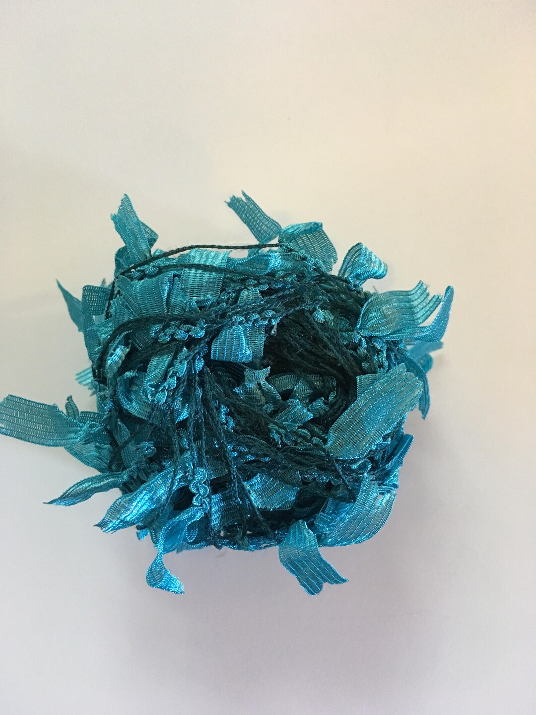 Trendsetter Joy #417 - Teal - Yarn With Ribbon Flags - 25 Gram, 62 ...