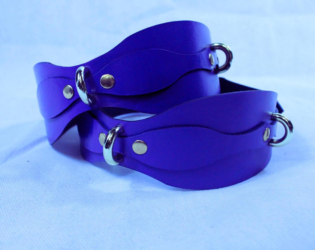 BDSM Thigh Cuffs | Leather Upper Leg Restraints With D-rings | Handmade ...