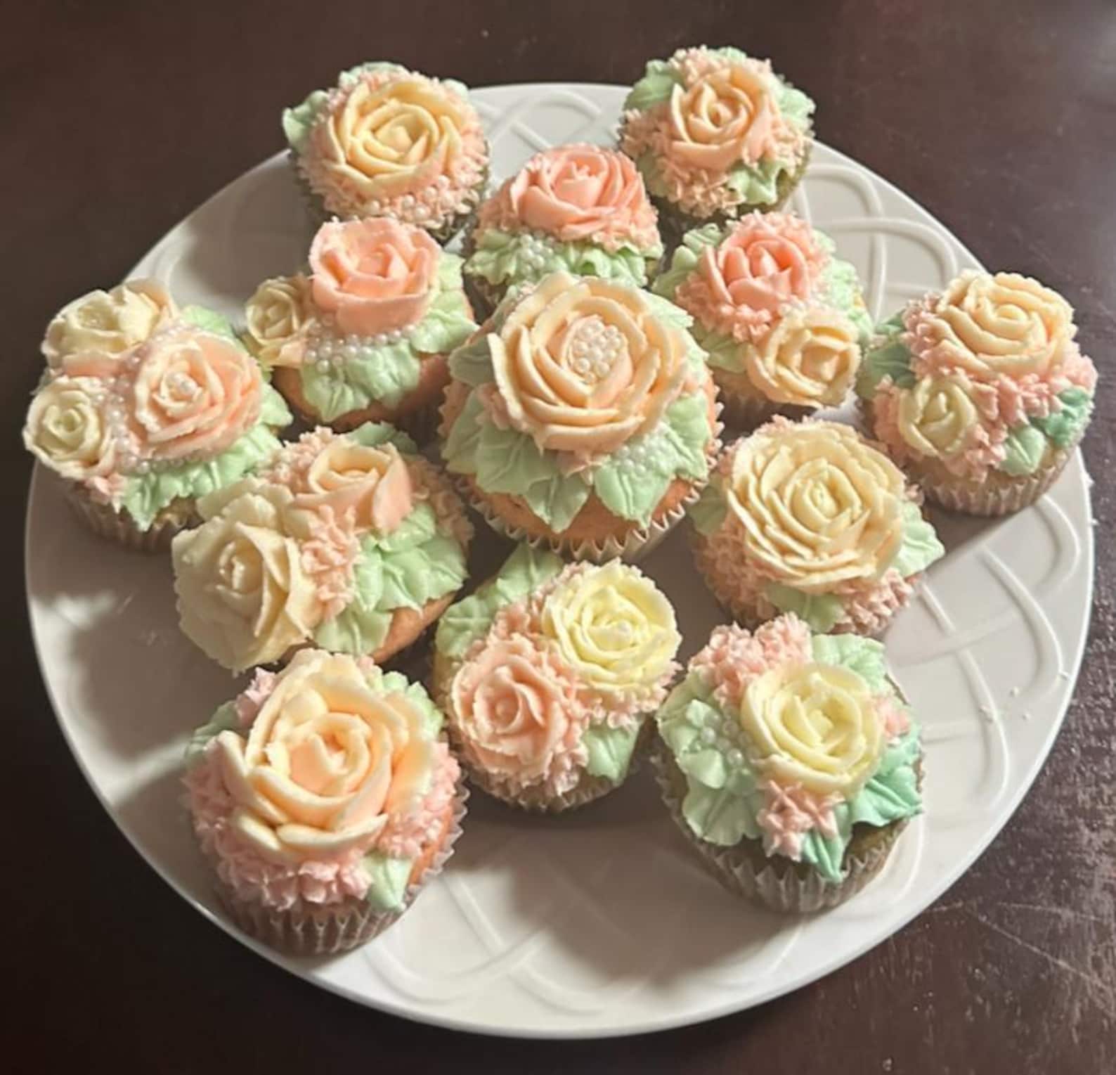 Flower Cupcakes (custom) - Etsy