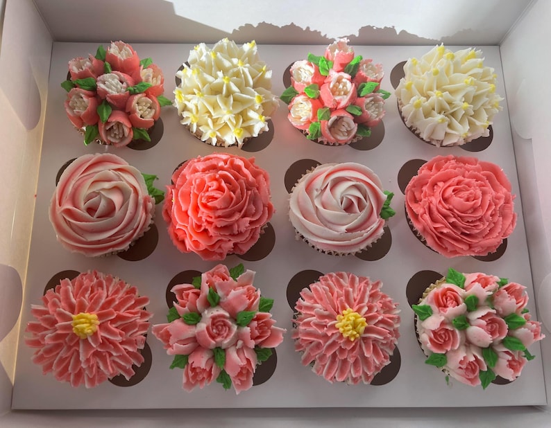Flower Cupcakes (custom) - Etsy