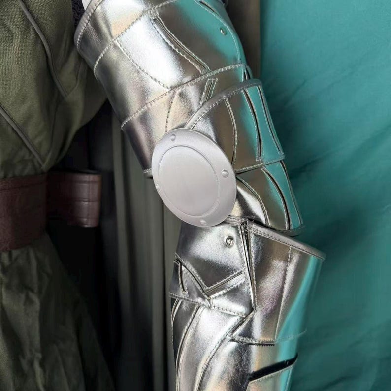 Doctor Doom Costume Cosplay Avengers: Doomsday Fullset Outfit - Etsy España