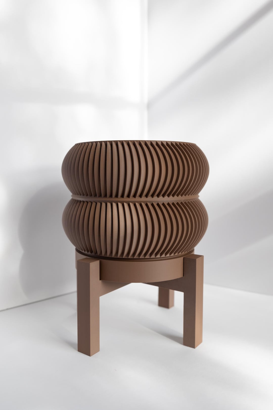 Discover the Elegance and Practicality of Our Layered Planter With Drip ...