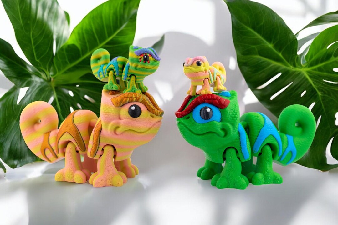 Panther Chameleon - Chibi 3D Print File - Mini Articulated Lizard - Etsy