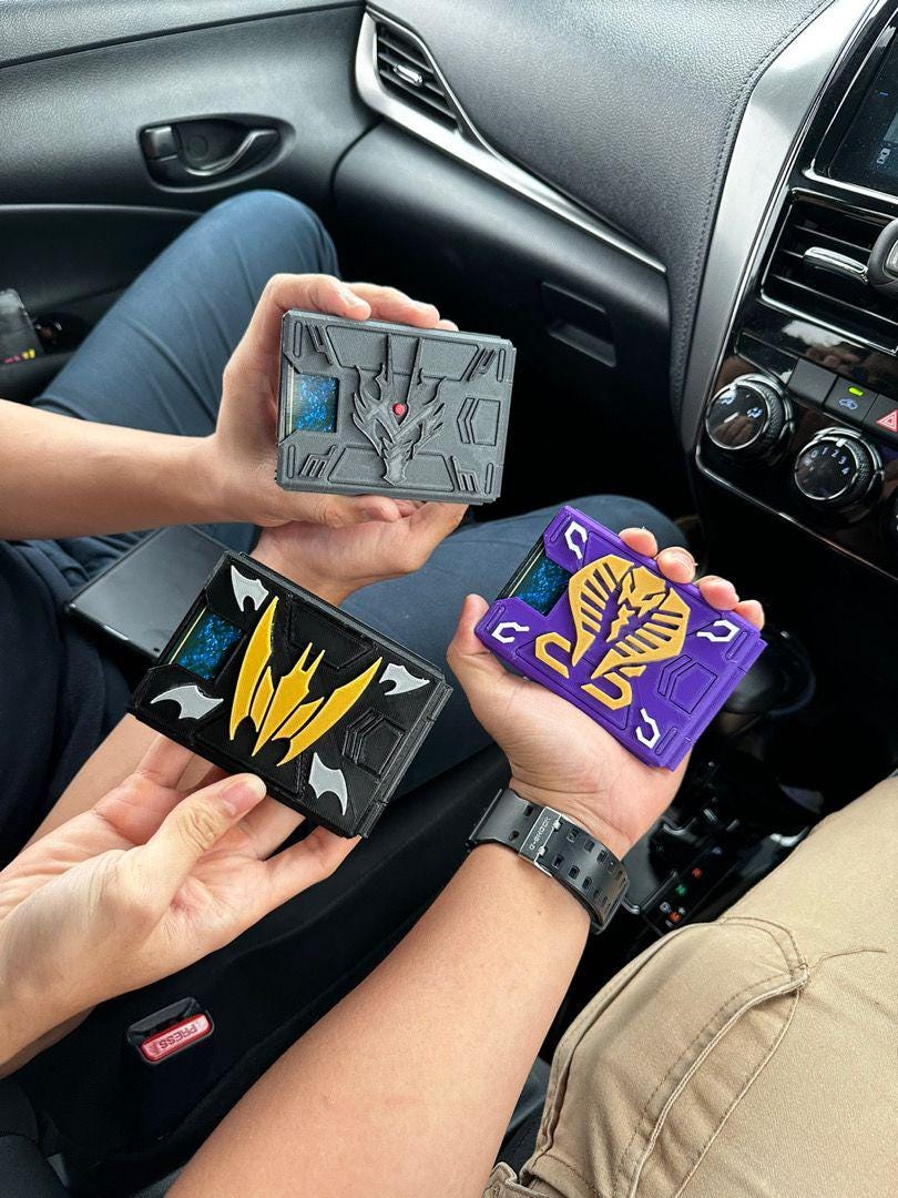 Kamen Rider Deck Ryuga (original Size) - Etsy