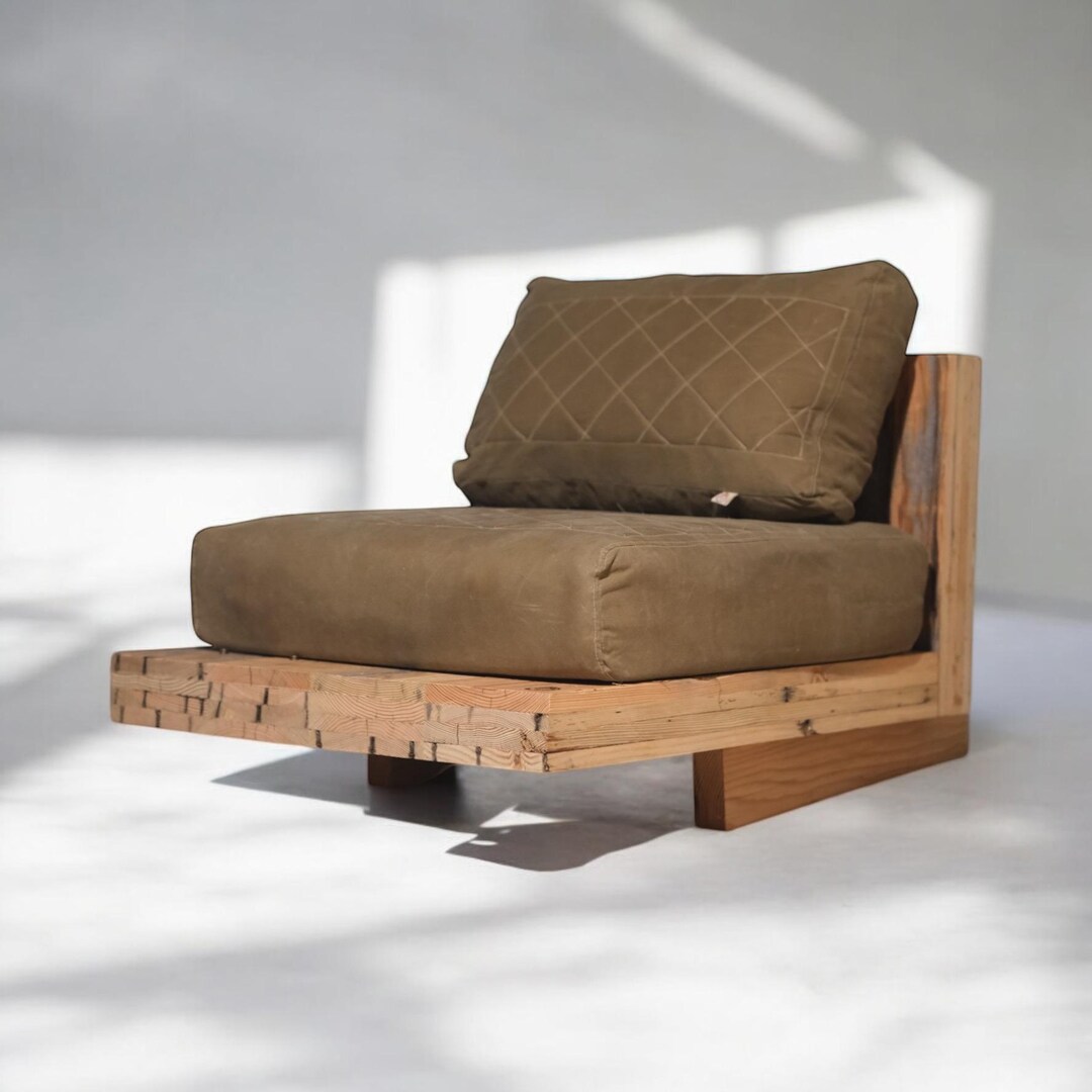 Handmade Waxed Canvas Couch // Reclaimed Cedar Fence-board Base - Etsy UK