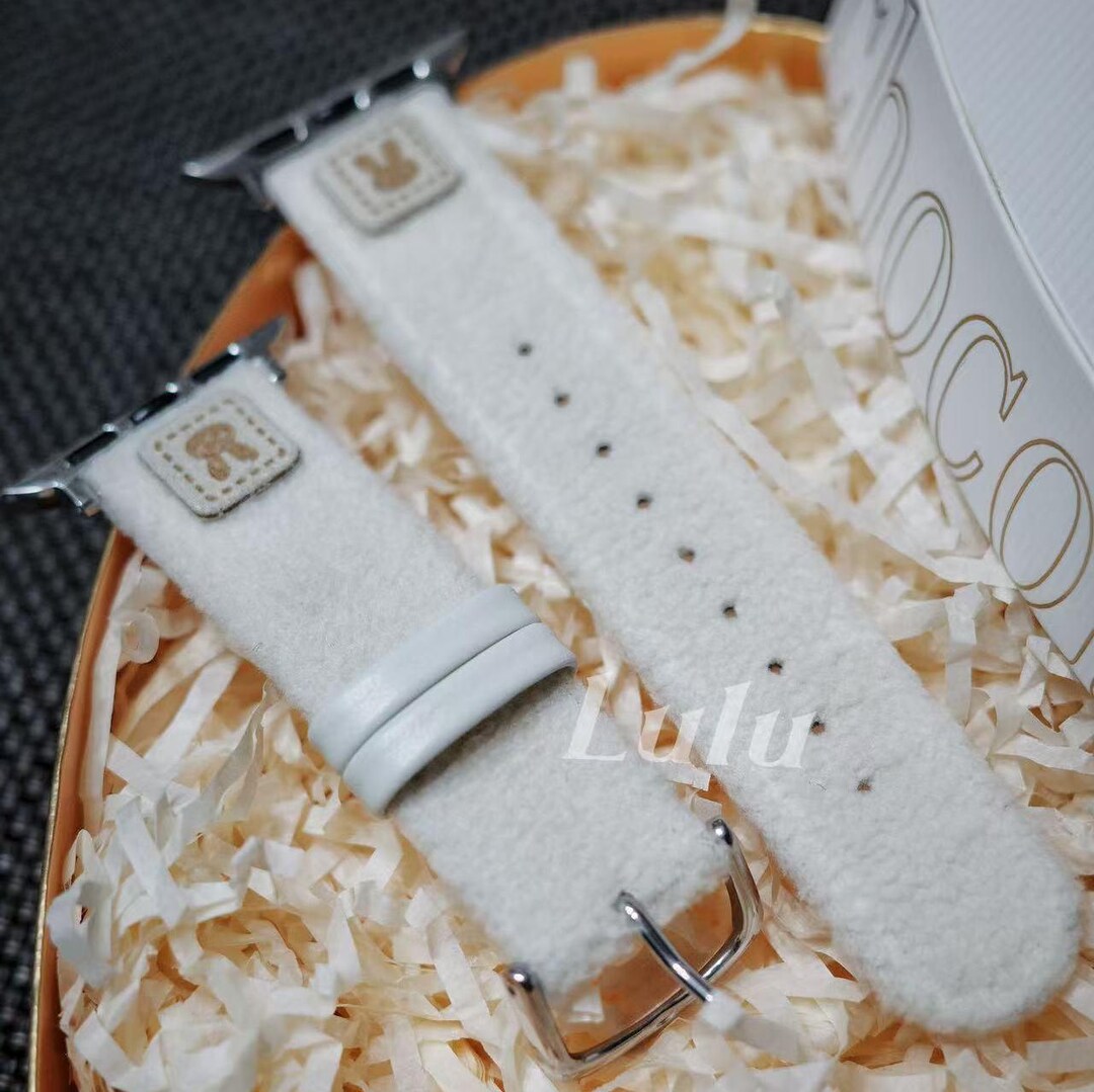 Faux Fur Apple Watch Band • Cozy Fabric & Cute Aesthetic • Adjustable ...
