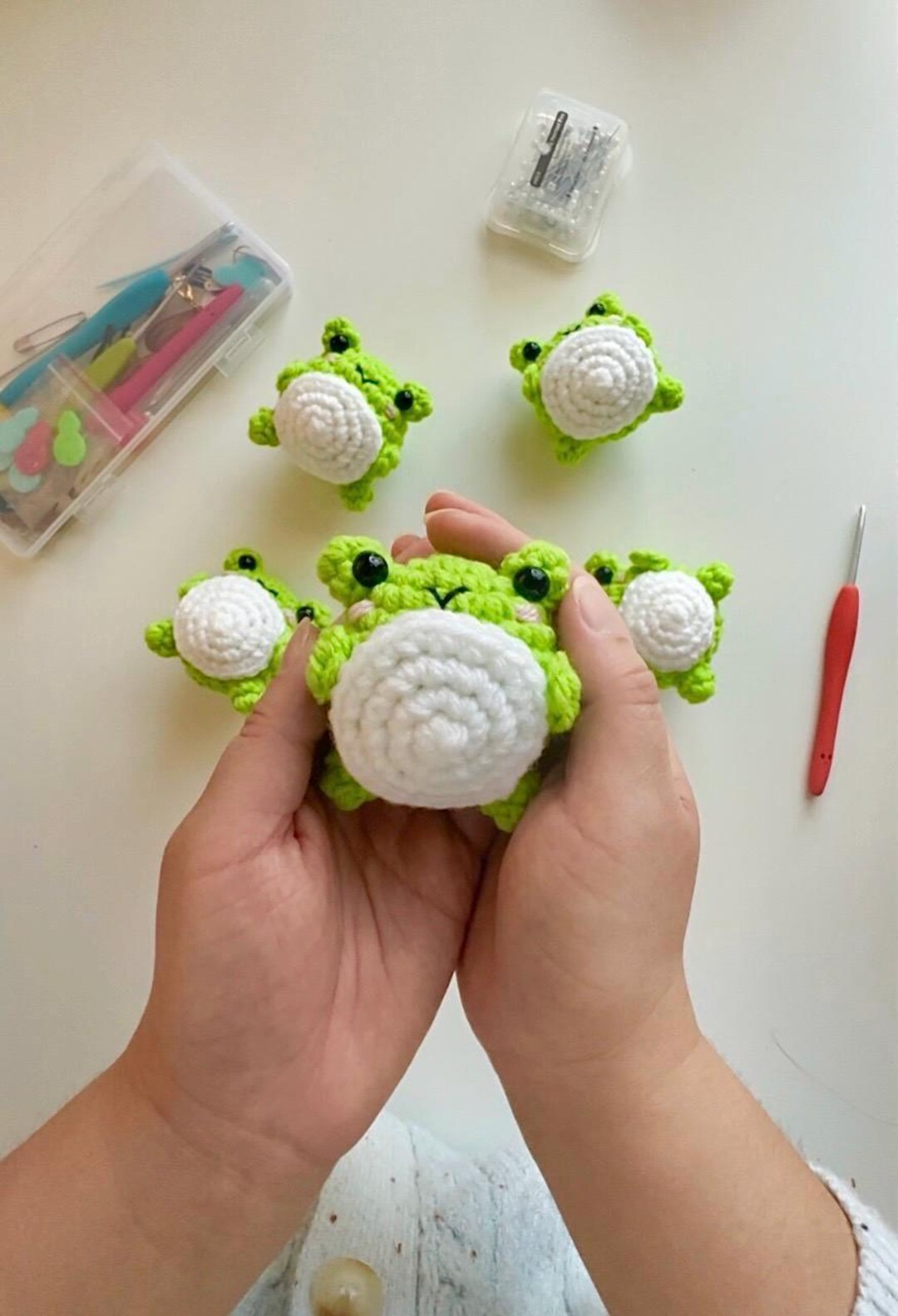 Crochet Chibi/cute Green Frog Amigurumi Keychain - Etsy
