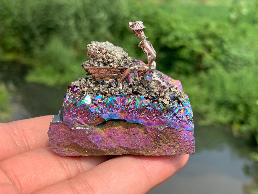 2.5''+ Titanium Rainbow Plating Cluster Quartz,quartz Crystal,hand ...
