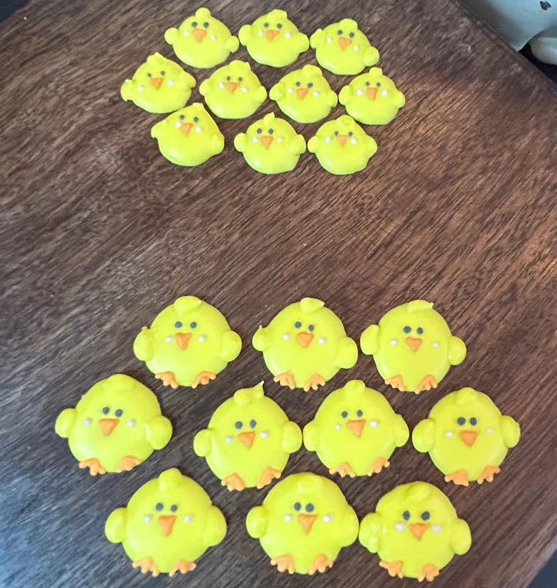 20 Edible Sugar Easter Chicks in 2 Sizes. Easter Cookies, Cake or ...