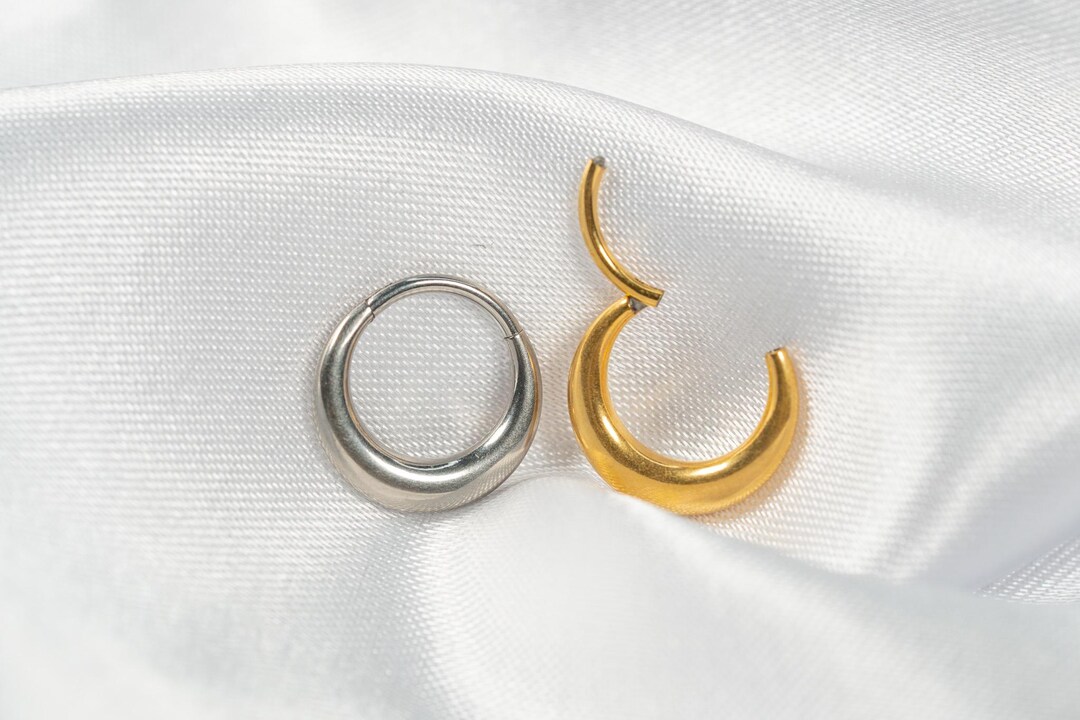 16G Fat Crescent Moon Septum Ring, Titanium Clicker Hoop, Nose Ring ...