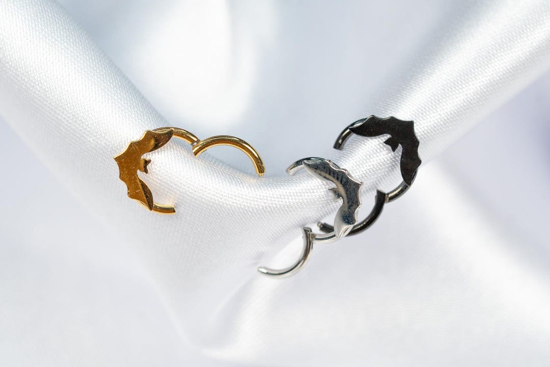 16G Bat Wings Clicker Hoop, Septum Ring, Daith Hoop, Septum Hoop, Nose ...
