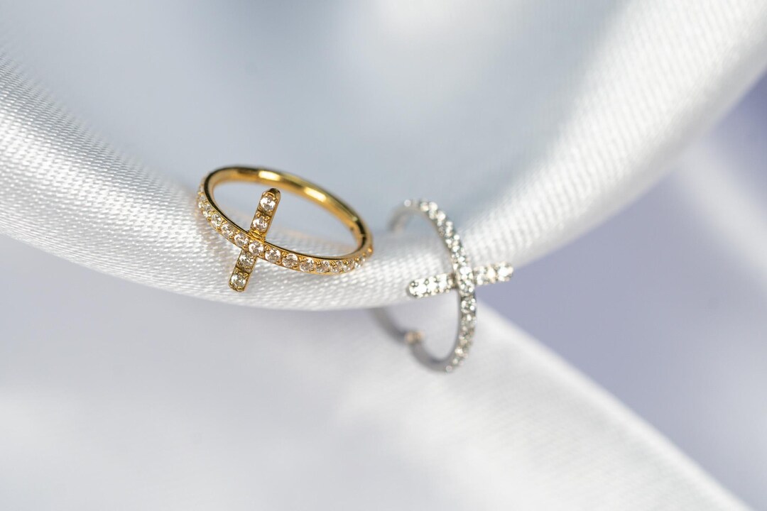 16G Paved Cross Septum Ring, Titanium Clicker Hoop, Nose Ring, Daith ...