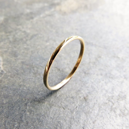 Narrow Flat Gold Wedding Band. 2mm Ring in Solid 14k Yellow - Etsy