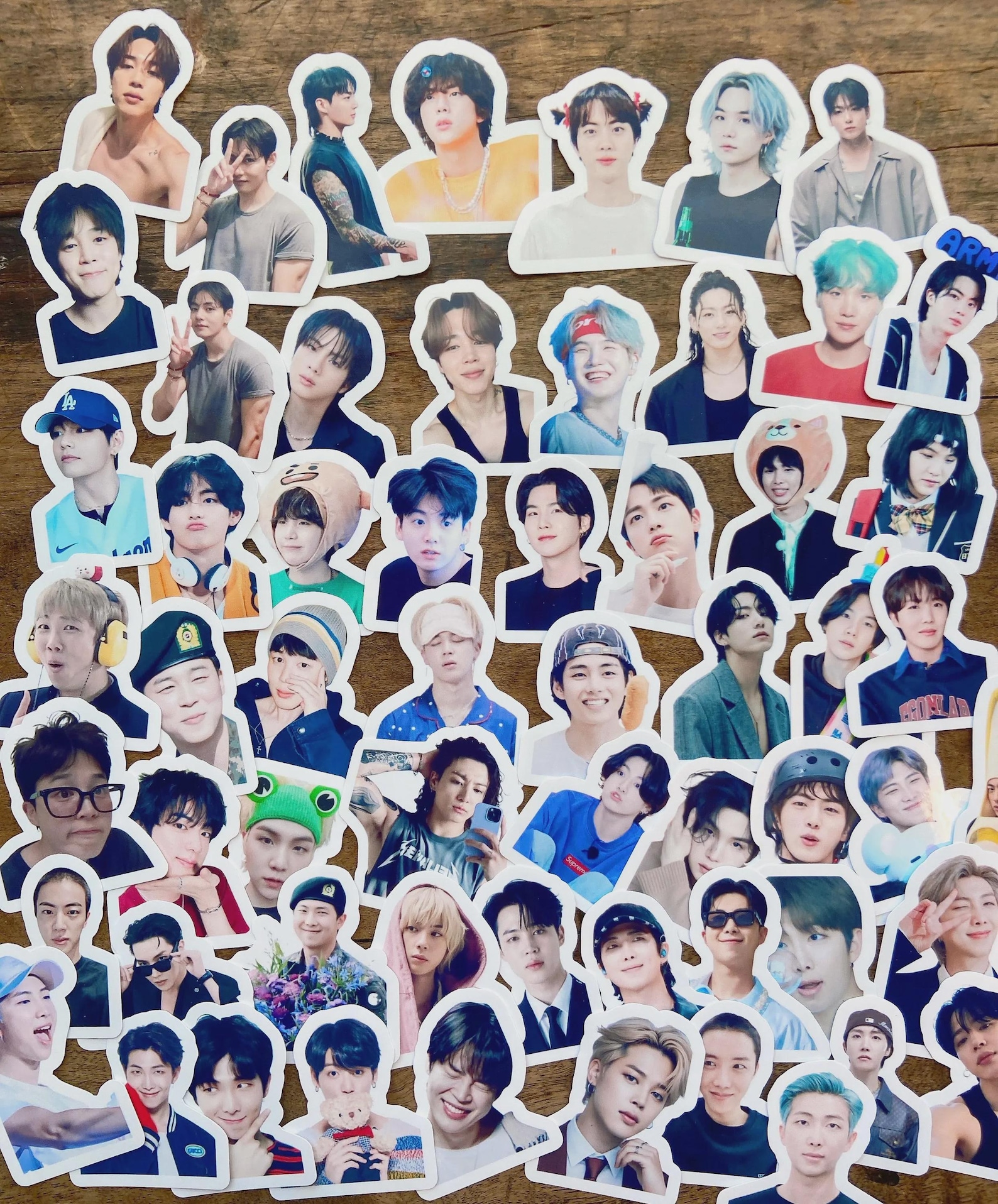 K-pop Arirang World Tour 2026 Concert Freebies Sticker Pack OT7 - Etsy