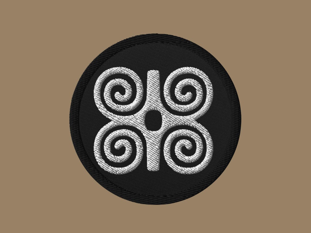 West African Adinkra Dwennimmen Embroidered Patch: Humility & Strength ...