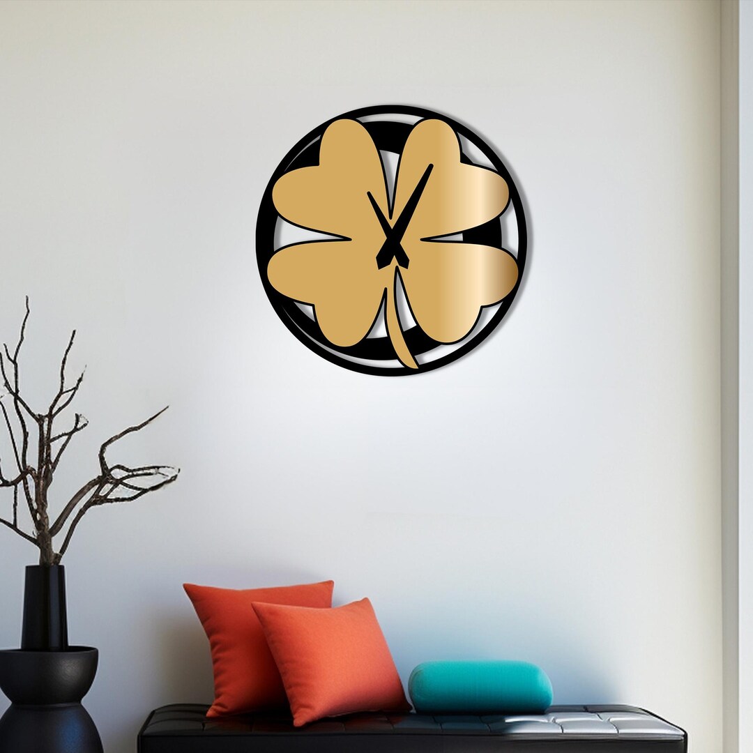 Four Leaf Clover Wall Clock, Lucky Metal Wall Clock, Gold Clover Wall ...