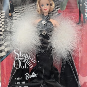 Steppin' Out Barbie - Etsy