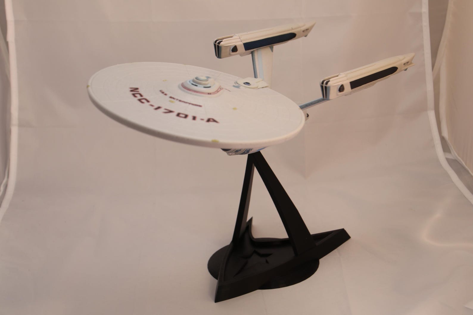 Star Trek Diamond Select USS Enterprise-a Display Replacement Stand ...