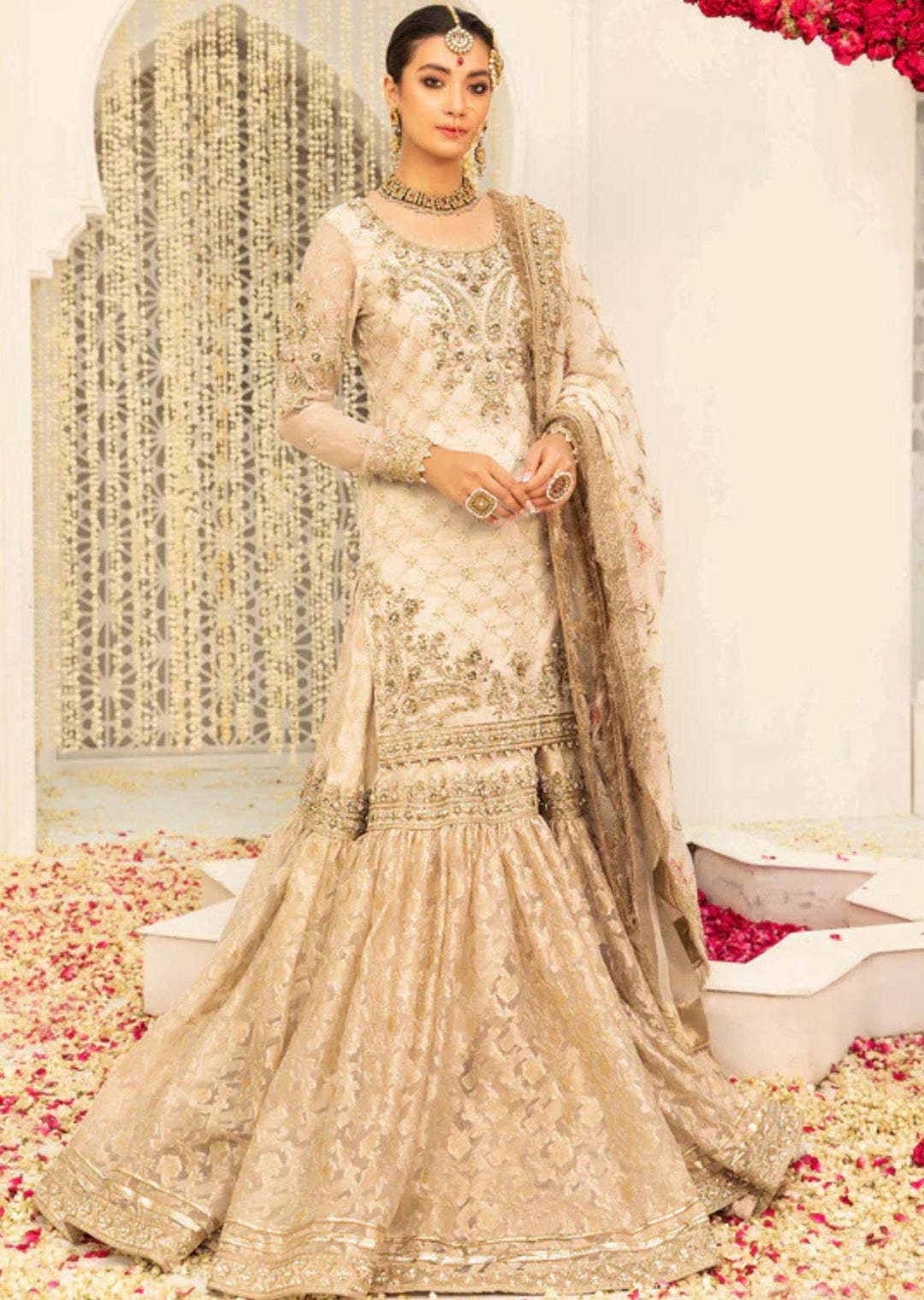 White Gold Pakistani Bridal Sharara, Nikkah Mehndi Engagement Wedding ...