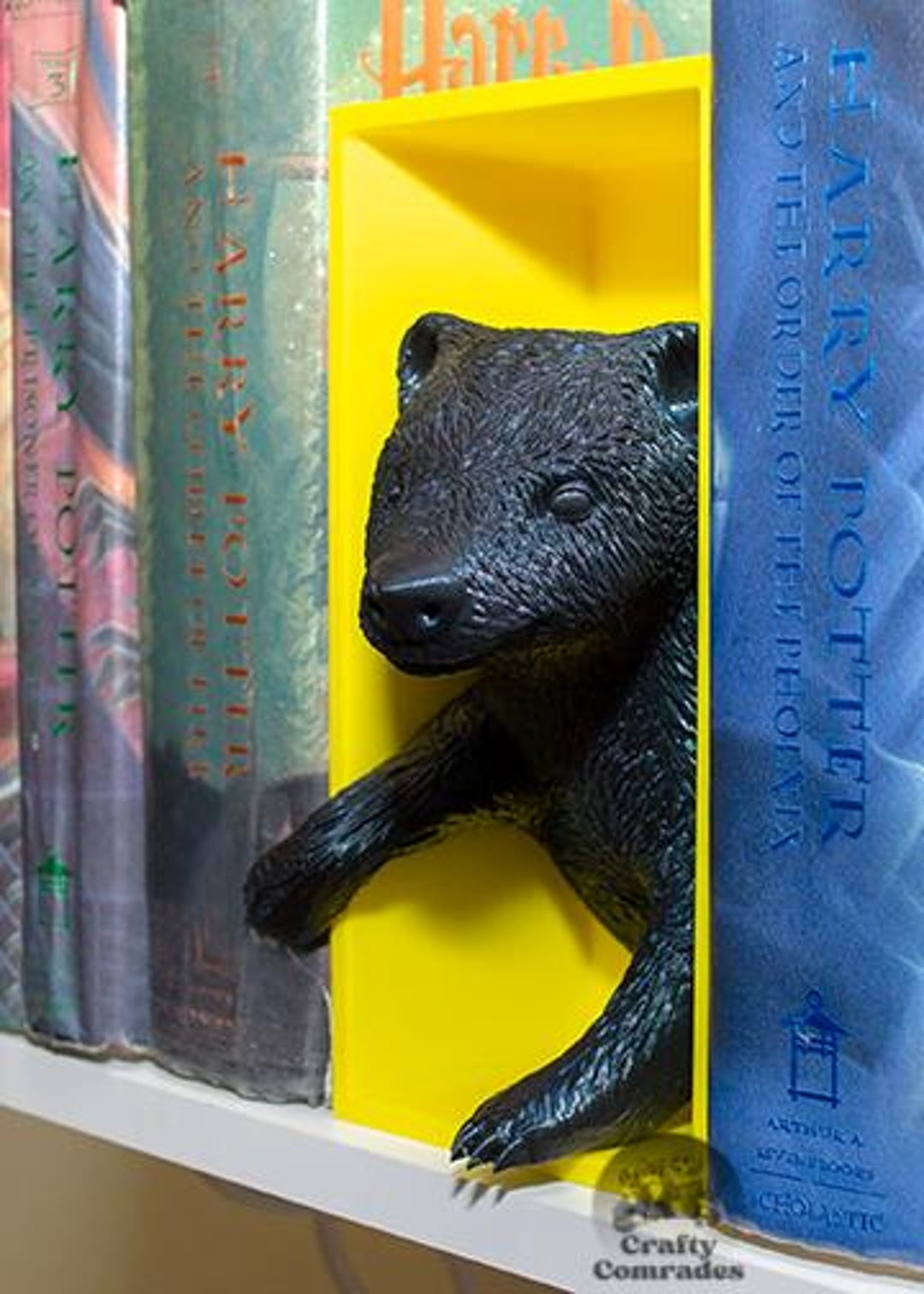 Hufflepuff Badger Shallow Book Nook, Harry Potter Book Nook, Hufflepuff ...