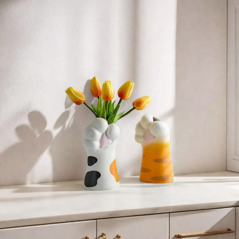 Cat Paw Vase – Cute Cartoon Claw Resin Flower Vase for Table ...