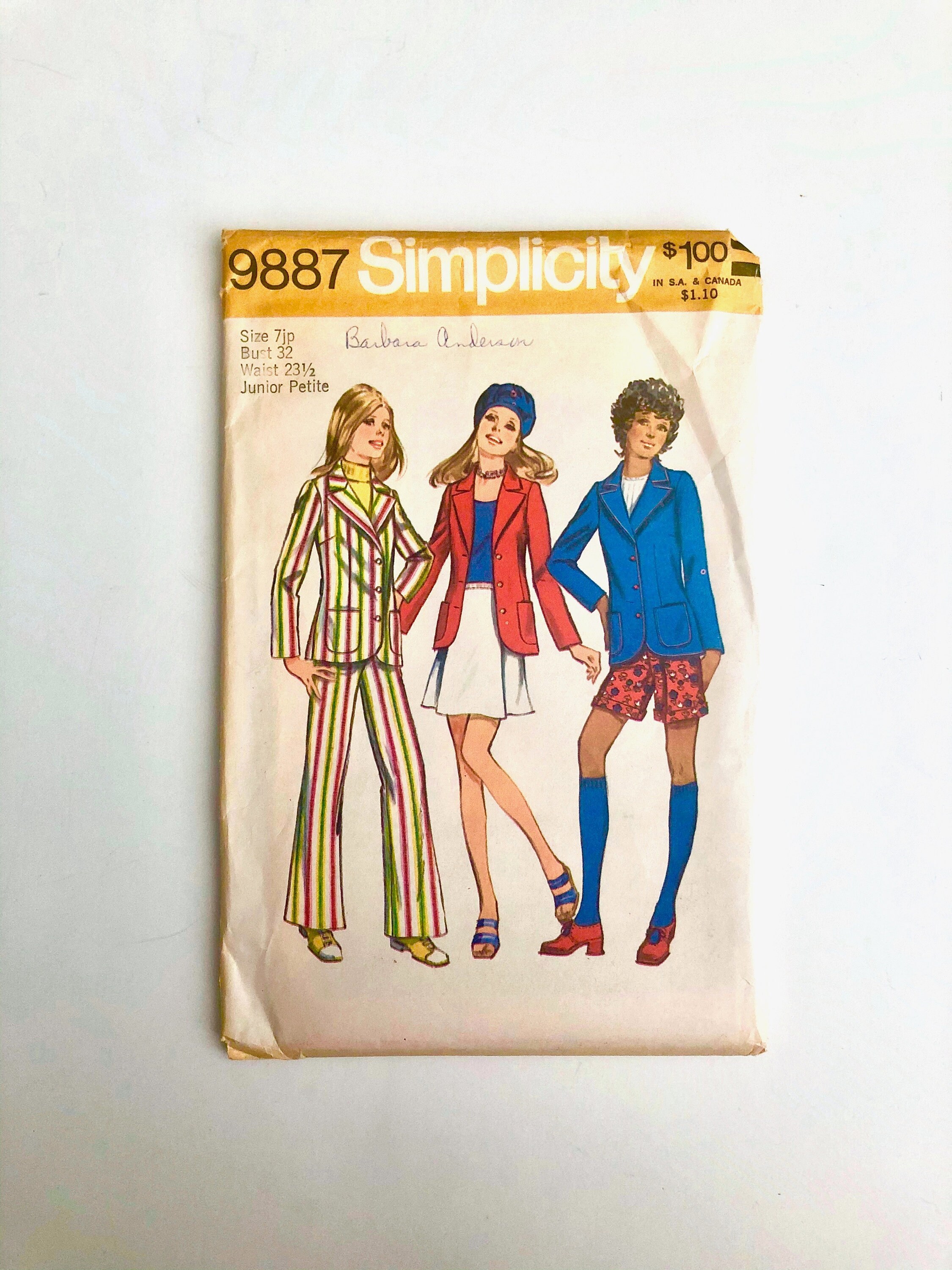 Simplicity 9887