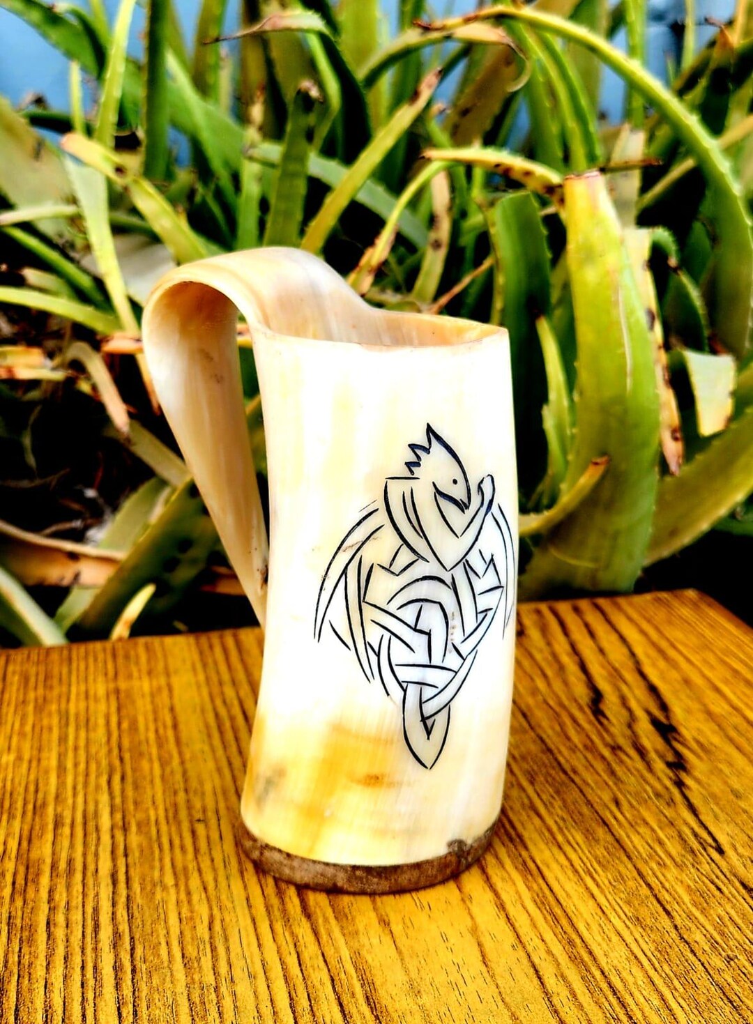 Viking Horn Mug Warrior - Hand Engraved - 100% Authentic Beer Horn Mug ...
