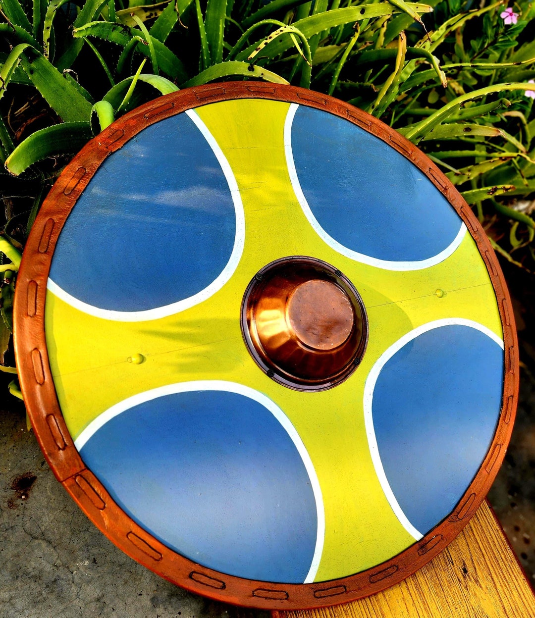 Wooden Shield - Viking Shield - Cosplay Shield 24'' Wooden Painted ...