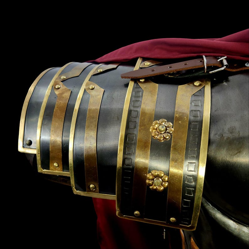 Roman Cuirass: Knight Breastplate - Reenactment Cosplay Armor - Etsy