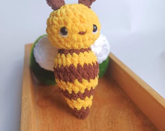 Bumblebee Crochet Pattern, Low Sew Amigurumi Plushie, PDF Pattern, Bee ...