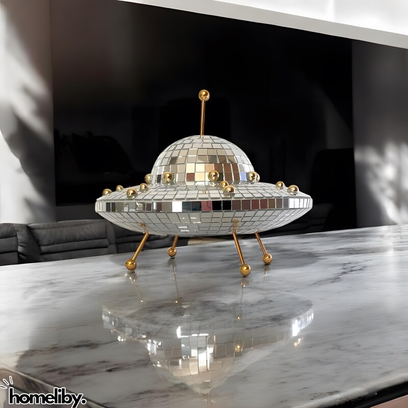 Flying Saucer - Etsy
