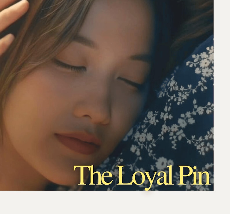The Loyal Pin Poster: Sarocha 'freen' Chankimha & Rebecca 'becky ...