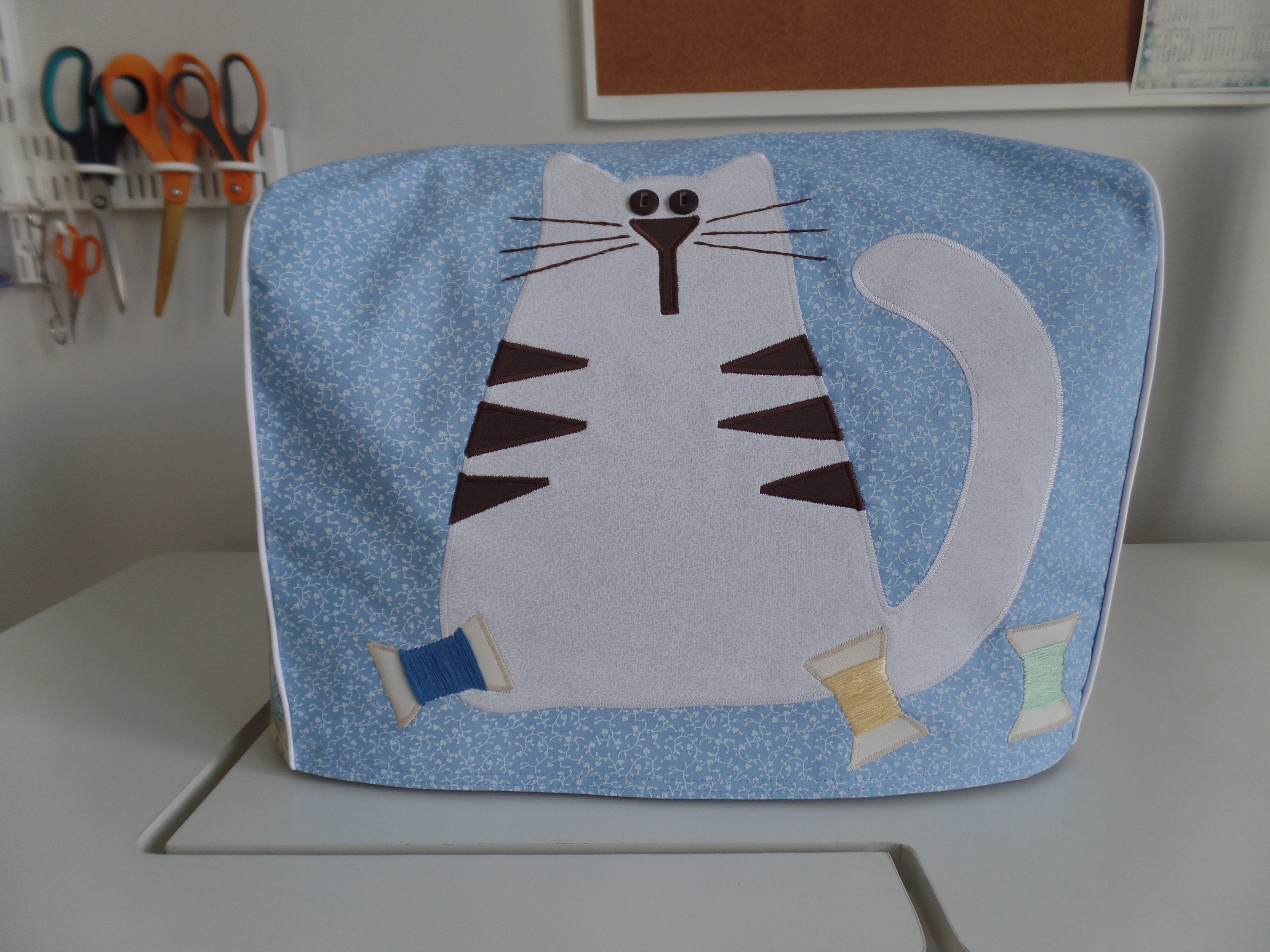 Fiber Arts Art & Collectibles Blue Cat Sewing Machine Cover etna.com.pe