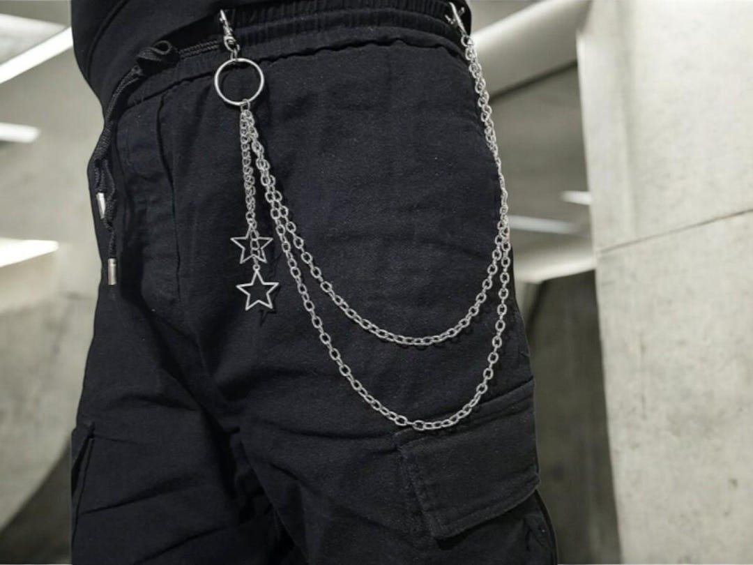 Gothic Punk Keychain Belt Chain – Moon & Skull Rivet Design, Unisex ...