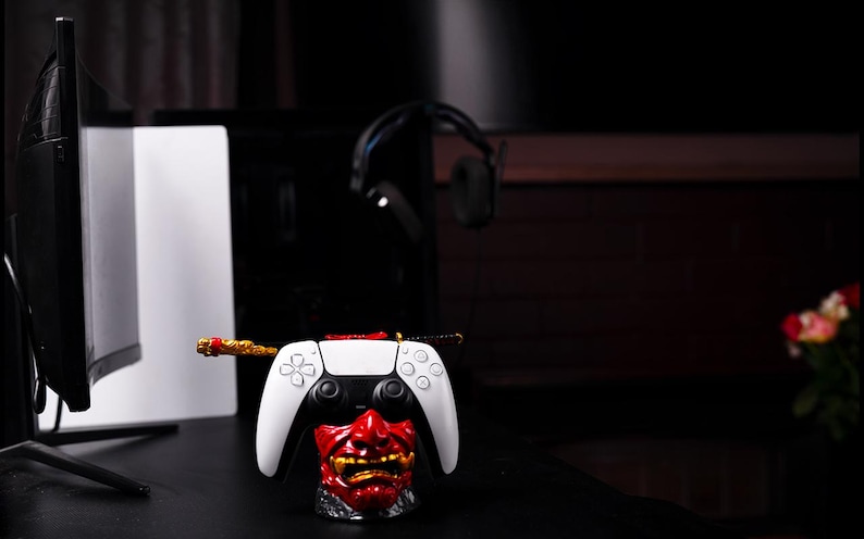 Samurai Gaming Controller Holder – Stylish Stand for Gamepads ...