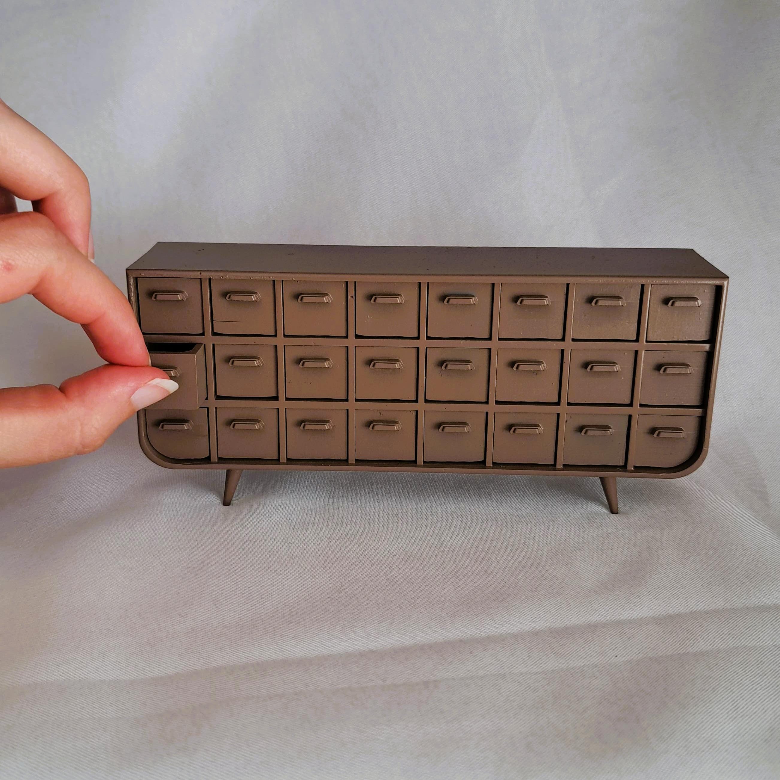 1:12 Scale Pharmaceutical Dressoir – Miniature Apothecary Cabinet With ...